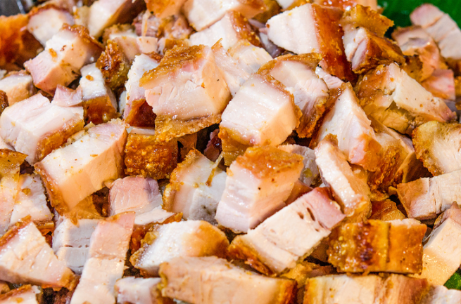 4 Best Crispy Pork Shops in Bangkok - Bangkok - Taithaione